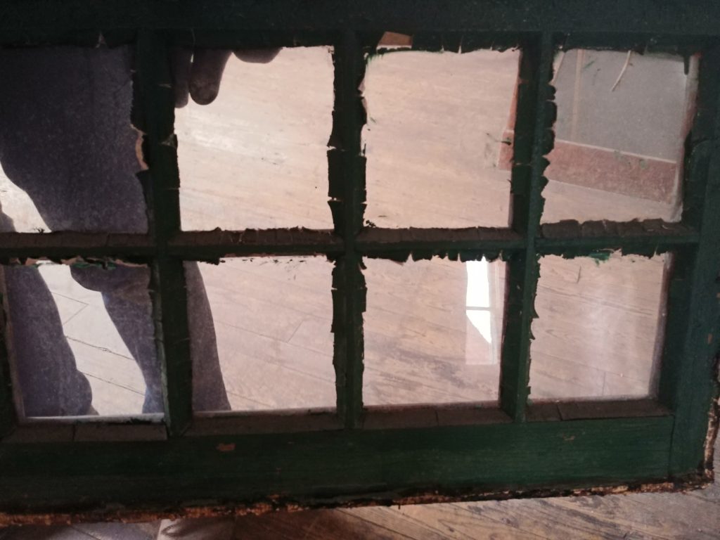 Windows – the eyes of a house – Port City Picker